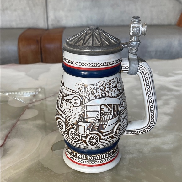 Avon | Art | Vintage 99s Avon Ceramic Handcrafted Car Classics Lidded ...